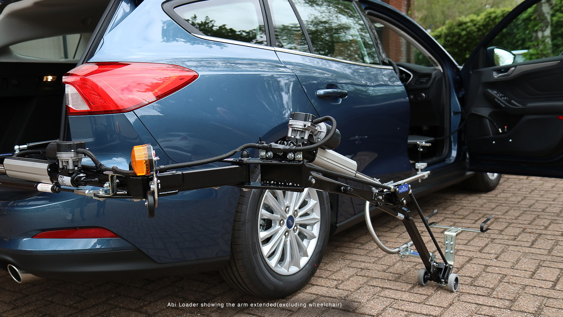 Abi-Loader helps customer maintain independence - Steering Developments